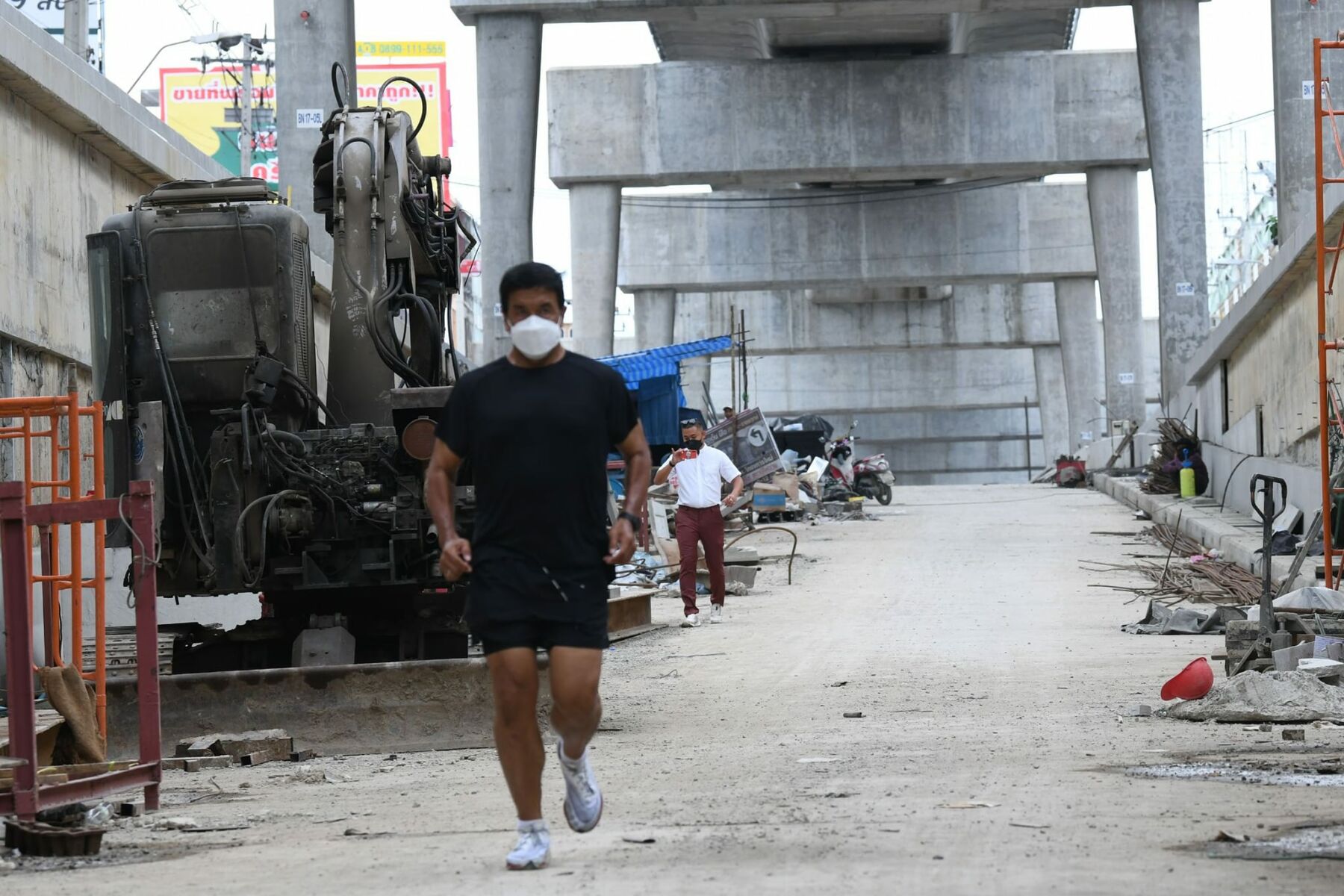 Bangkok chief has dig at city works for 13 year delay to new Fai Chai ...